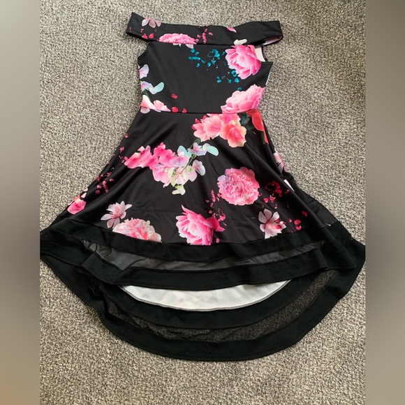 Dresses | Teen Flower Pattern Dress | Poshmark